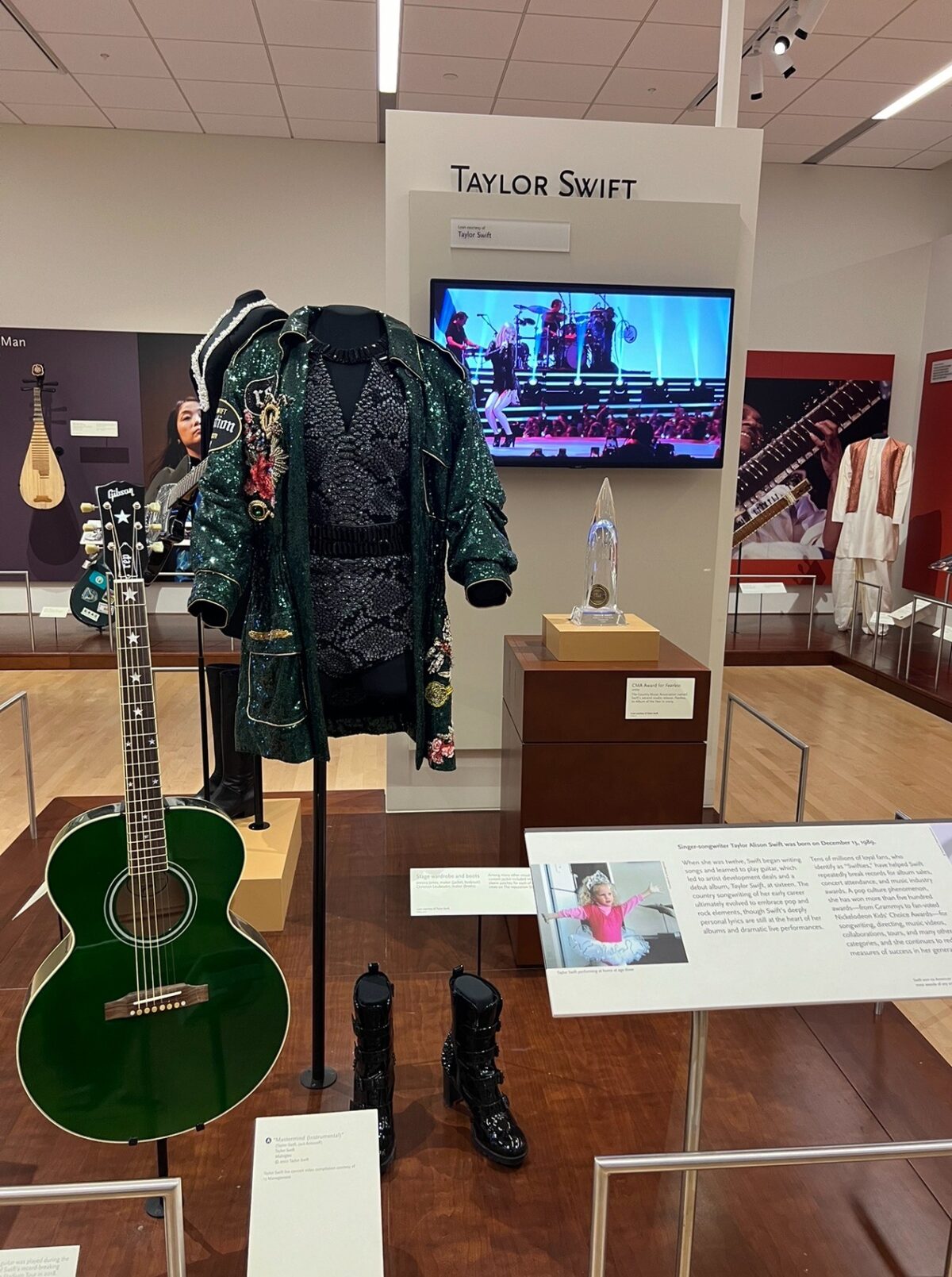 The Ultimate Guide to Visiting the Musical Instrument Museum in Phoenix ...